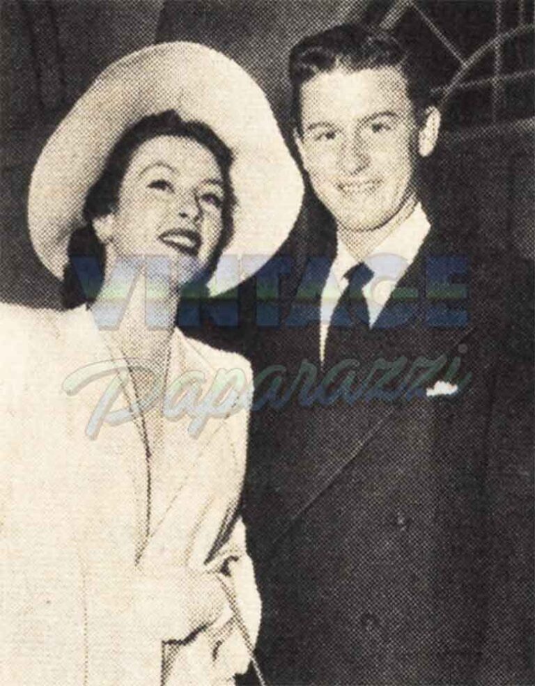 For Roody’s Fantastic Life In Pix - Vintage Paparazzi