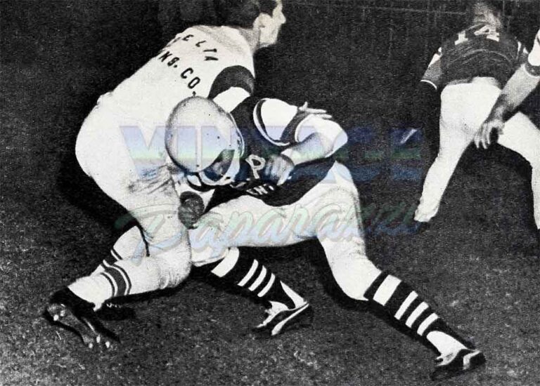 For Elvis As You’ve Never Seen Him - Vintage Paparazzi