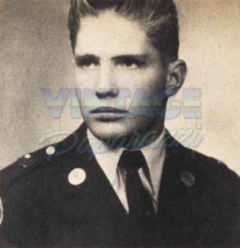 Are Pat And Chris Trapped At Their Own Game? - Vintage Paparazzi