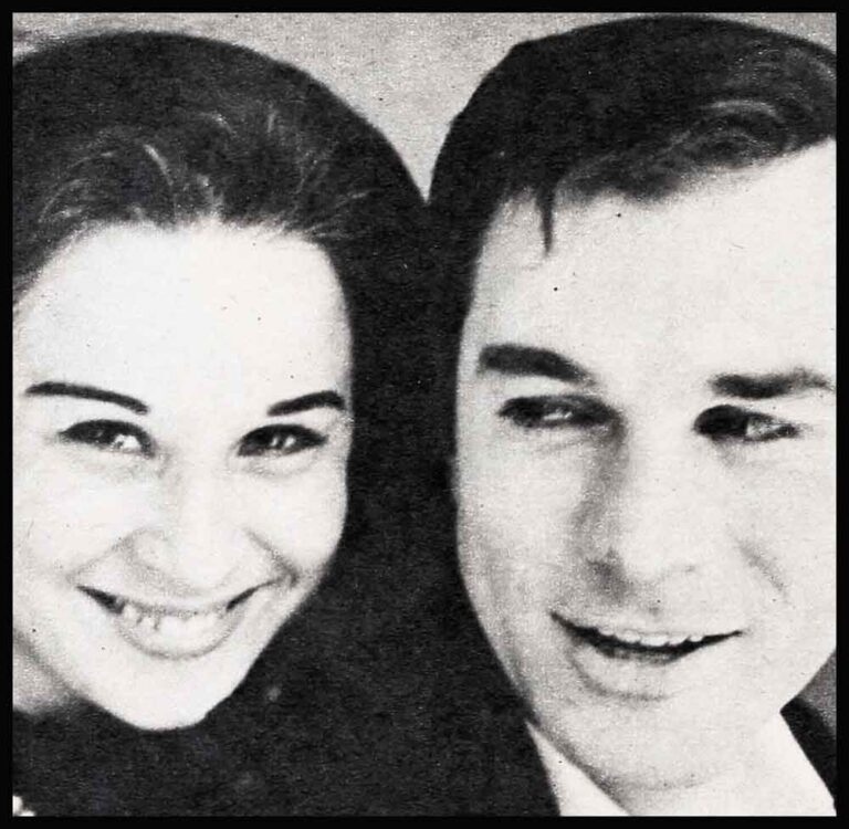 Mimi Weber - Vintage Paparazzi