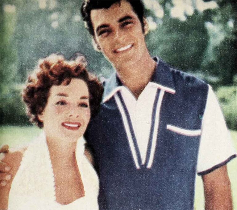 Domesticated Dreamboat - Vintage Paparazzi