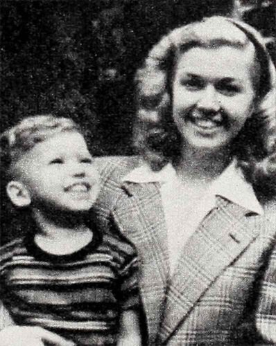 Escape To Happiness - Vintage Paparazzi