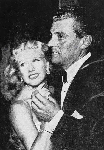 You Read It First In Vintage Paparazzi - Vintage Paparazzi