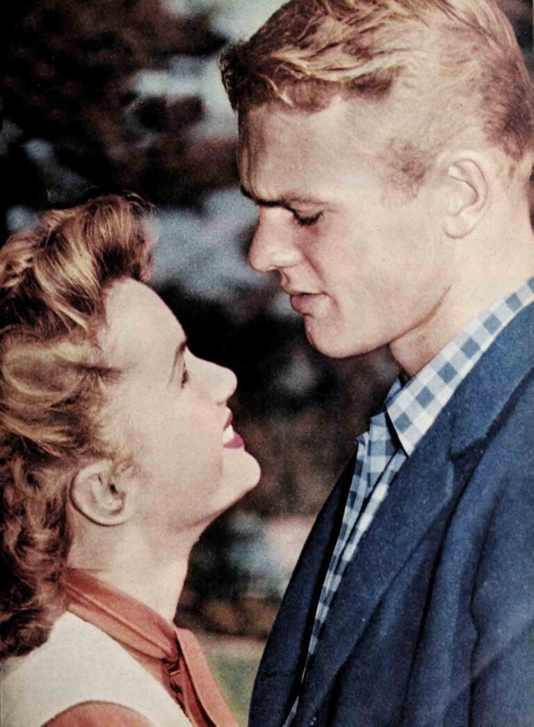 Tab Hunter: “Why Debbie’s My Ideal!” - Vintage Paparazzi