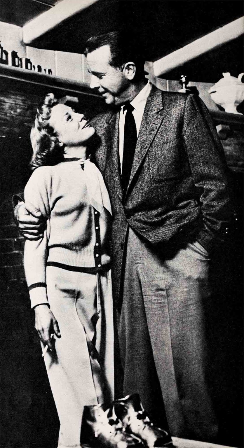 The Three Weeks We’d Like To Forget - Vintage Paparazzi