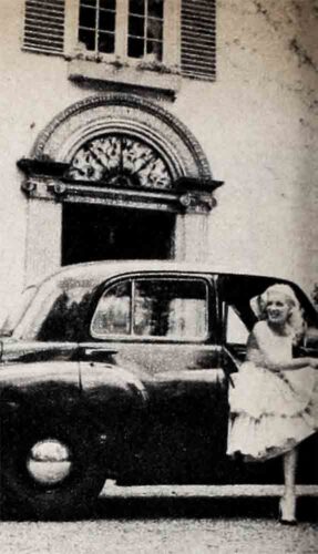 The Woman And The Legend - Vintage Paparazzi