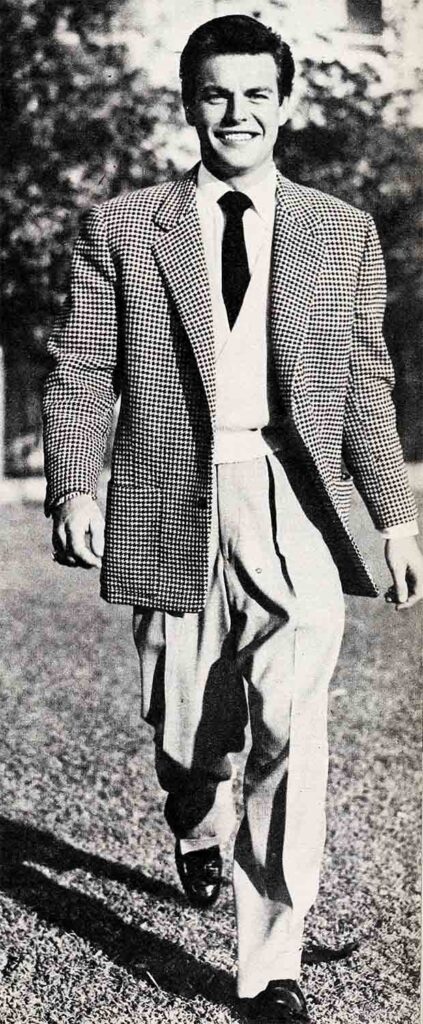 When The Living Is Easy - Vintage Paparazzi