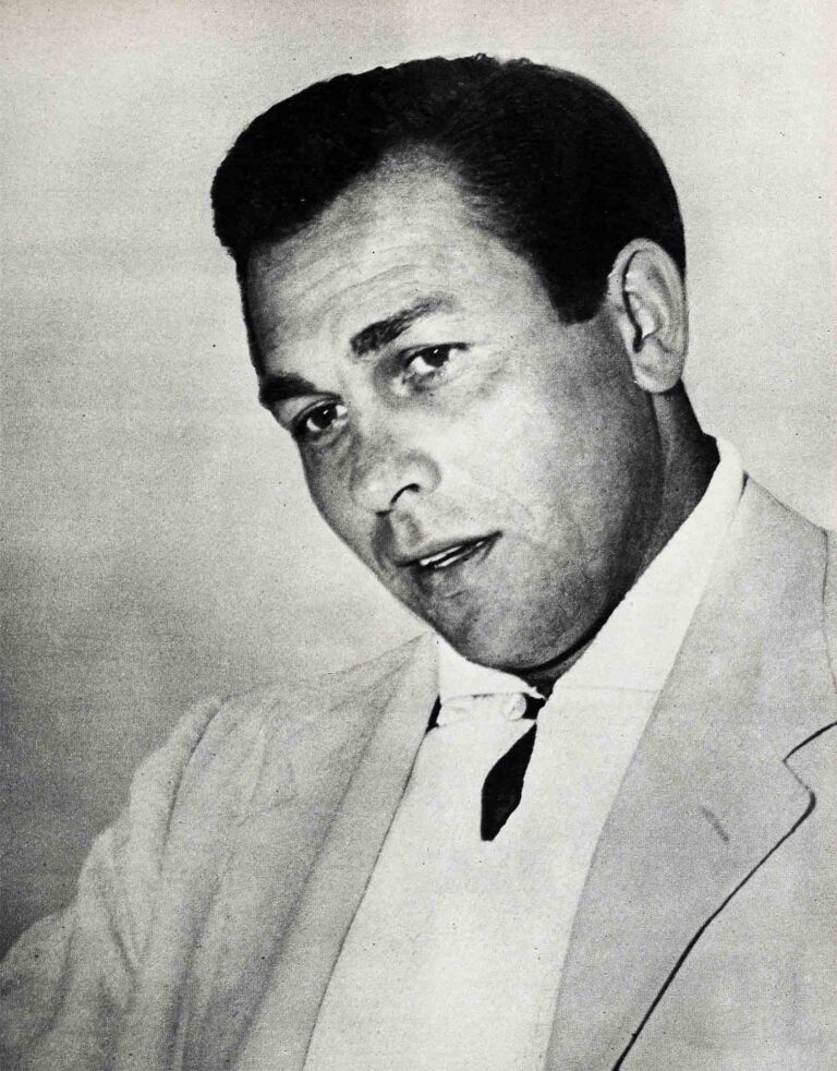 Hollywood Picture Gallery - Vintage Paparazzi