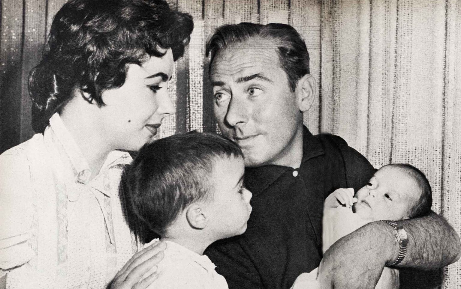 The Sons In Her Heaven—Elizabeth Taylor - Vintage Paparazzi