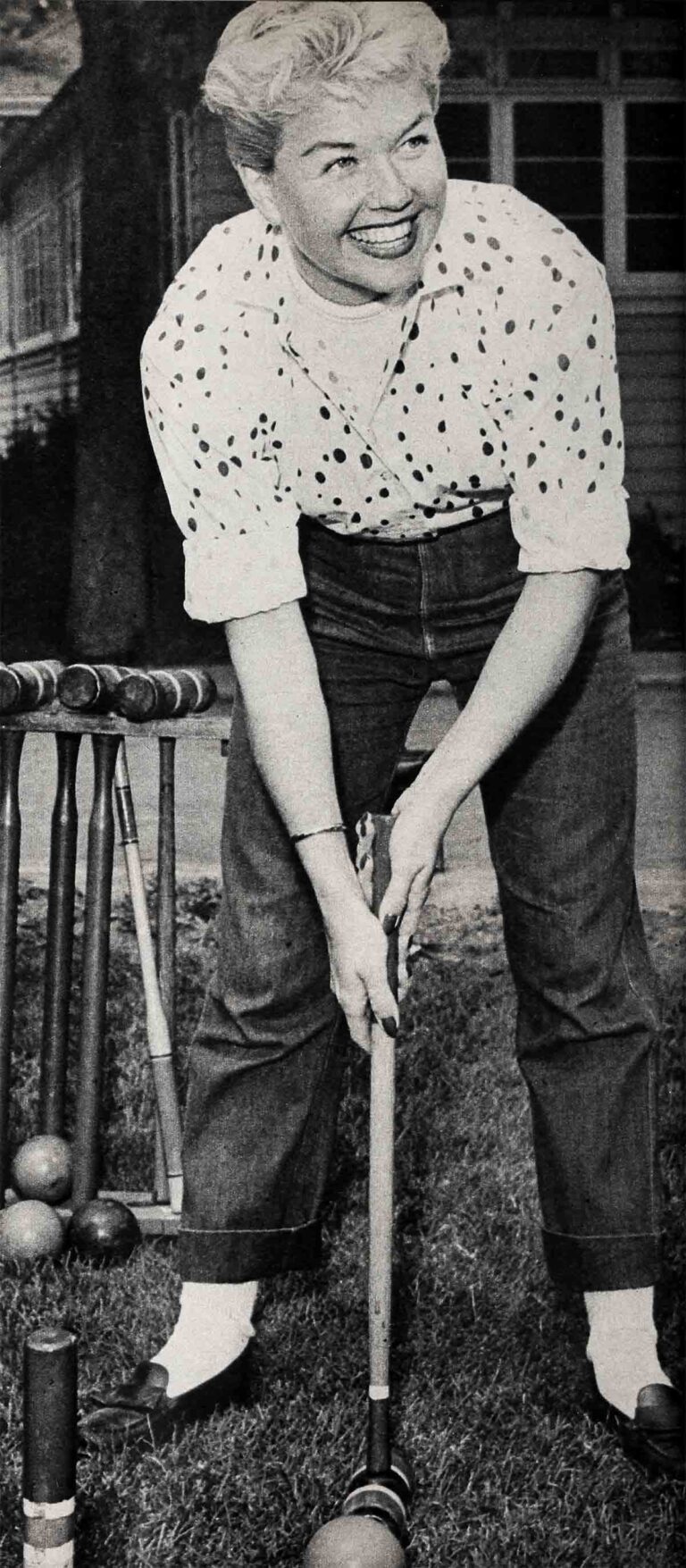 Having A Memorable Time—Doris Day - Vintage Paparazzi