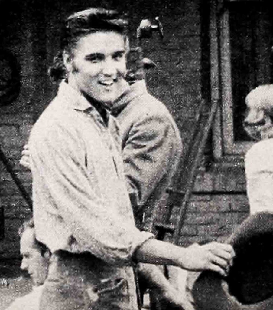 Elvis Presley Takes Hollywood - Vintage Paparazzi