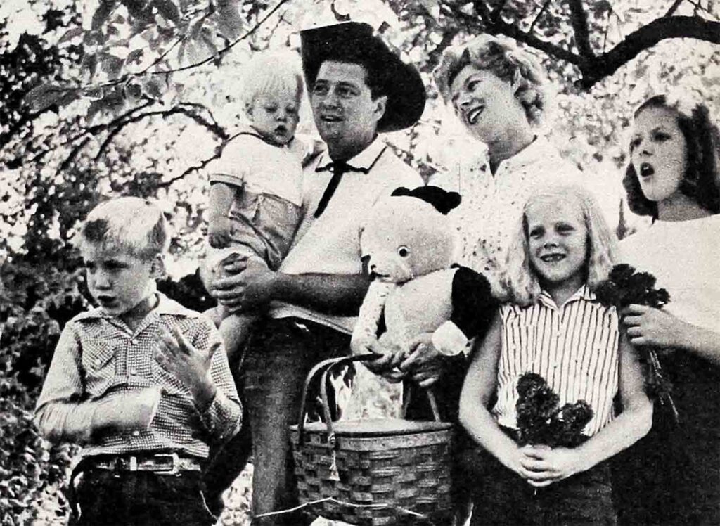 Ready, Able And Prating—Gordon MacRae - Vintage Paparazzi