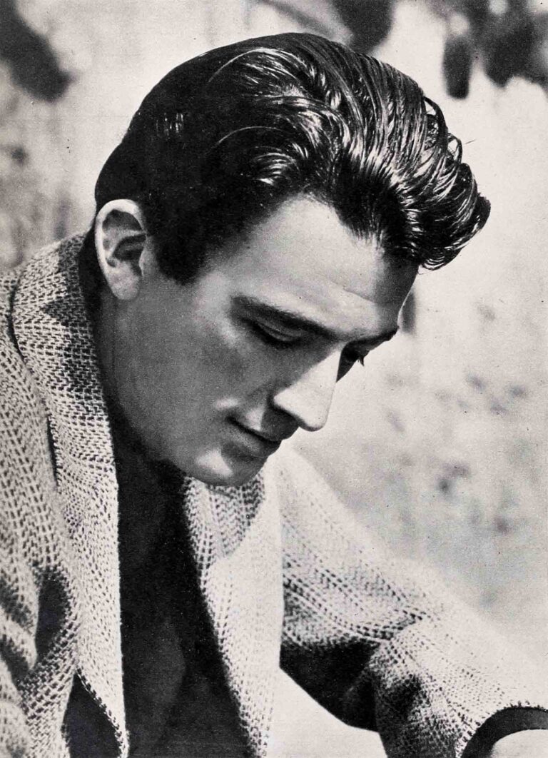 These Are The Days Of Gregory Peck - Vintage Paparazzi