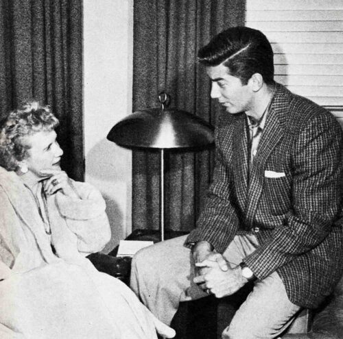 Glamour Gab Of Hollywood - Vintage Paparazzi