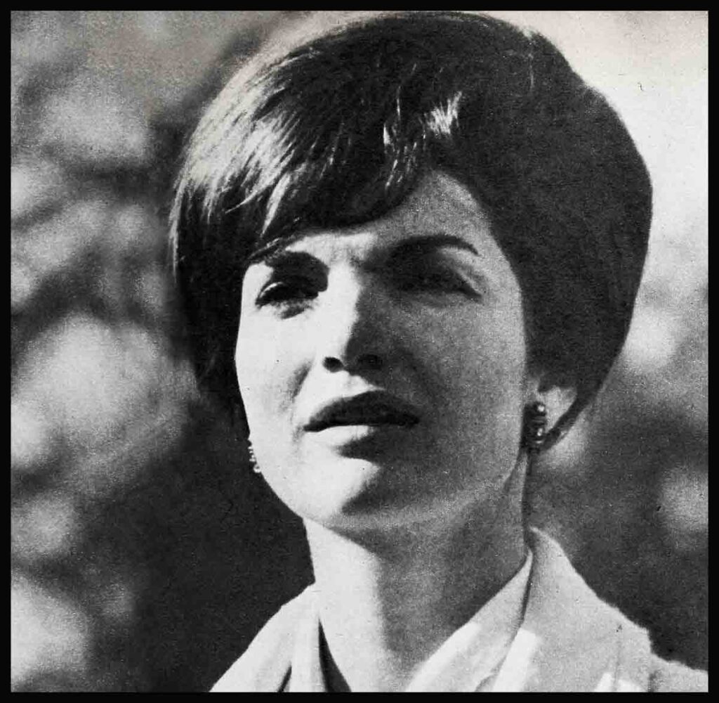 The Suicide That Broke Jackie’s Heart - Vintage Paparazzi