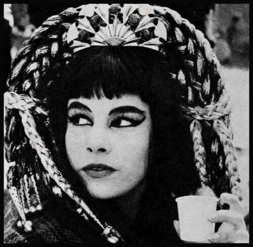 Meet The New “Gidget”—Cindy Carol - Vintage Paparazzi