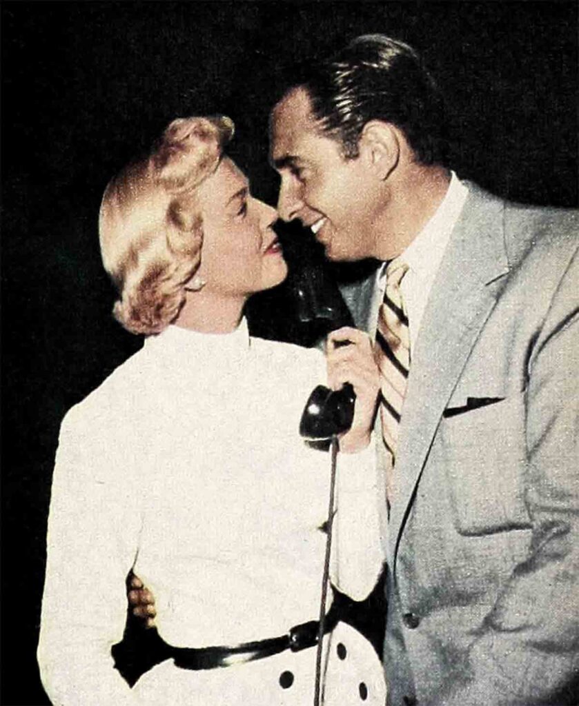 You Read It First In Vintage Paparazzi - Vintage Paparazzi