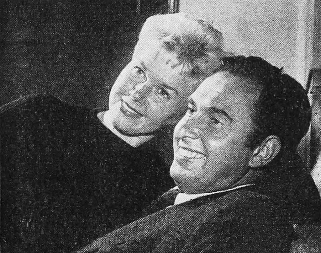 You Read It First In Vintage Paparazzi - Vintage Paparazzi