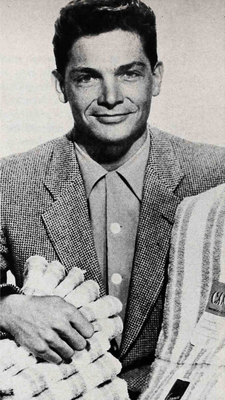 Win A Present From A Star - Vintage Paparazzi