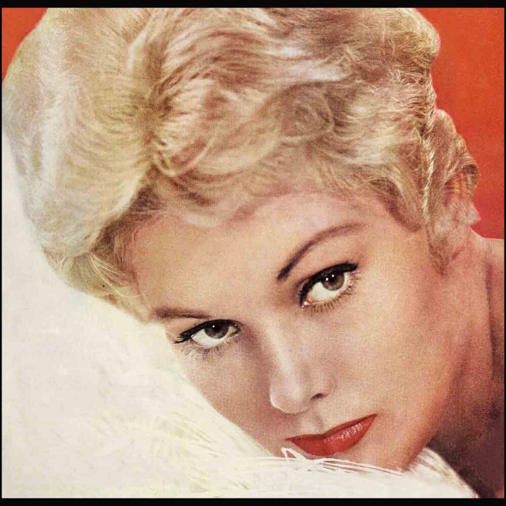 Meet The New “Gidget”—Cindy Carol - Vintage Paparazzi