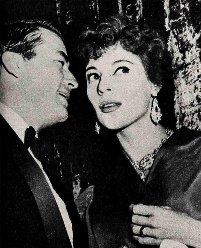 Glamour Gab Of Hollywood - Vintage Paparazzi