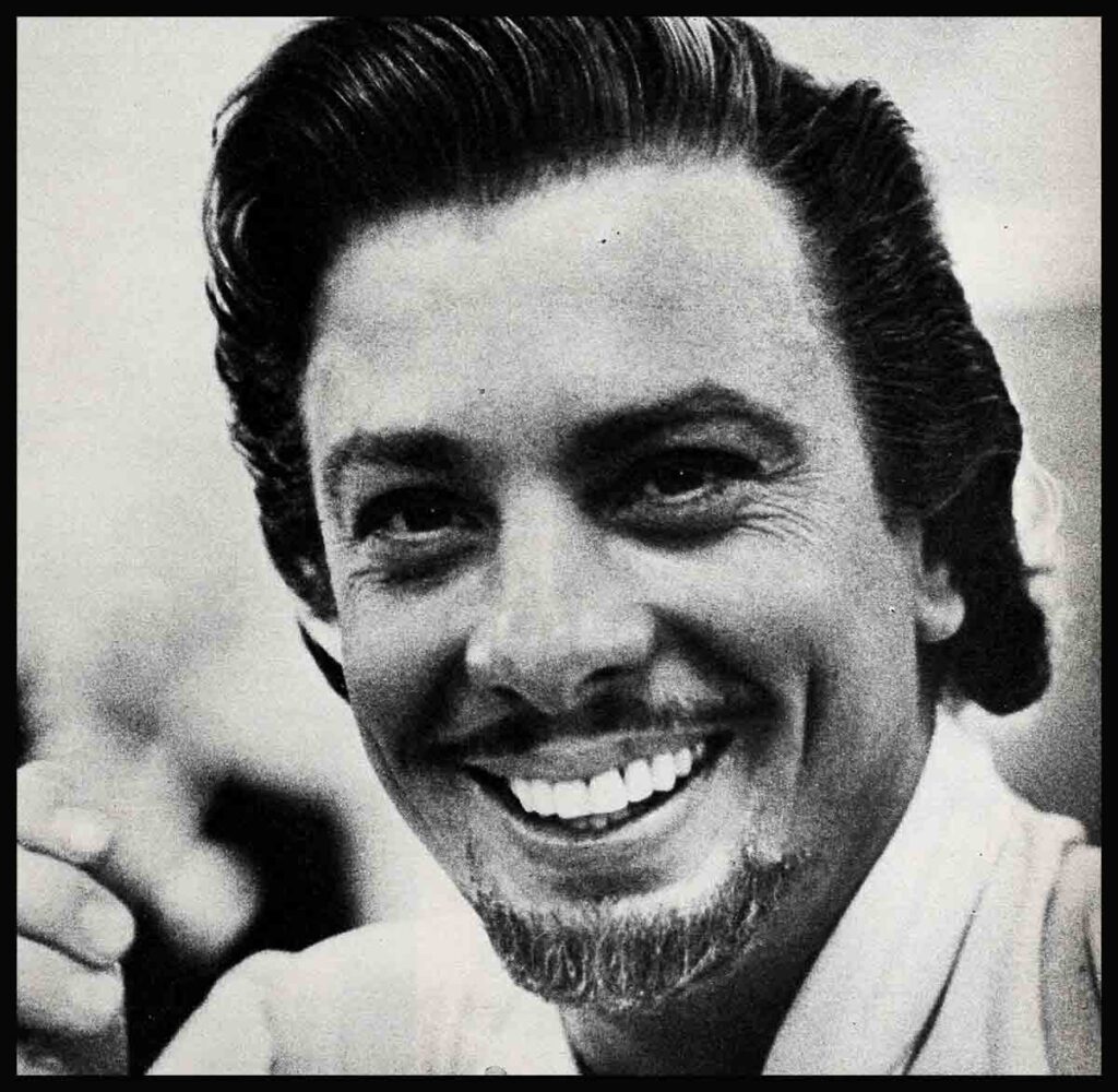 When Oreste Sings, Oreste Sends!—Oreste Kirkop - Vintage Paparazzi