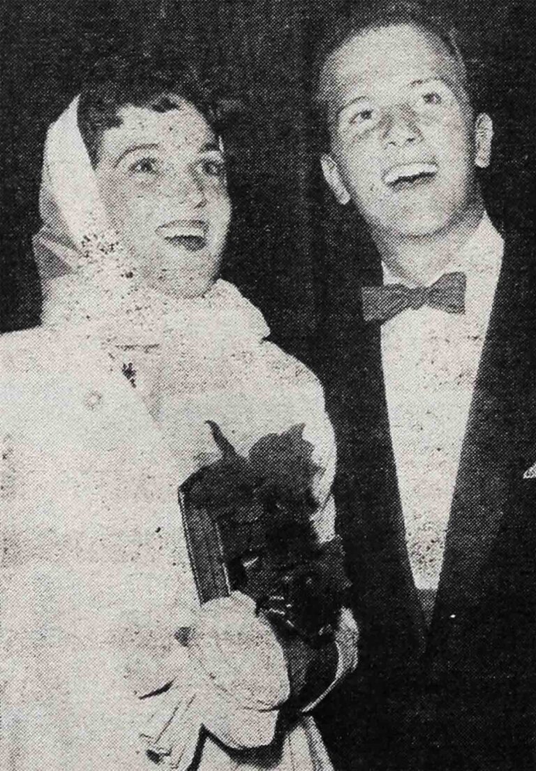 That’s Hollywood For You - Vintage Paparazzi