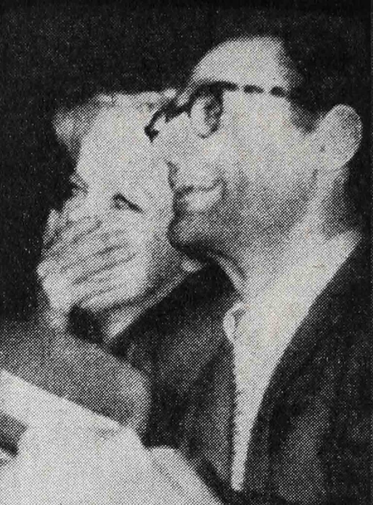 You Read It First In Vintage Paparazzi - Vintage Paparazzi