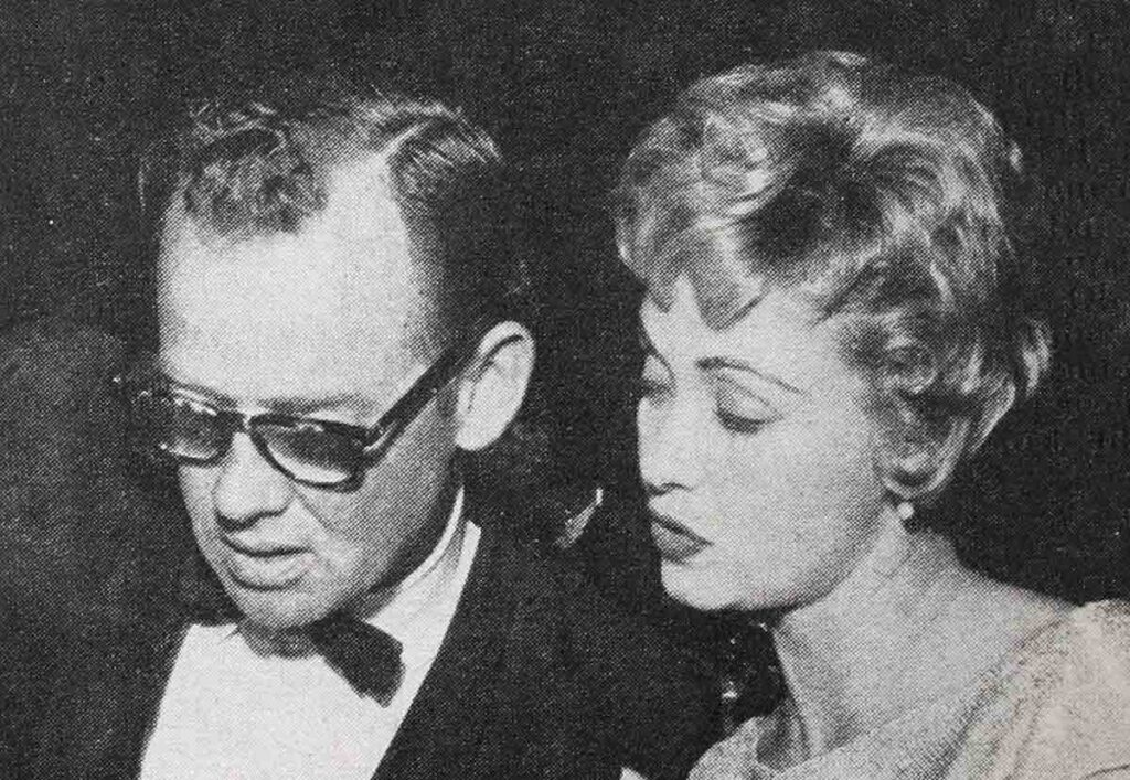 You Read It First In Vintage Paparazzi - Vintage Paparazzi