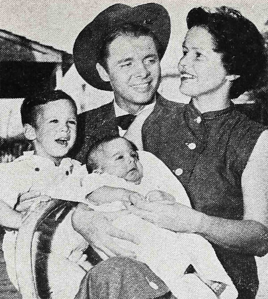 Hollywood Whispers - Vintage Paparazzi