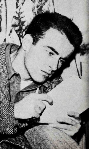 Big Stories From Little Rumors Grow - Vintage Paparazzi