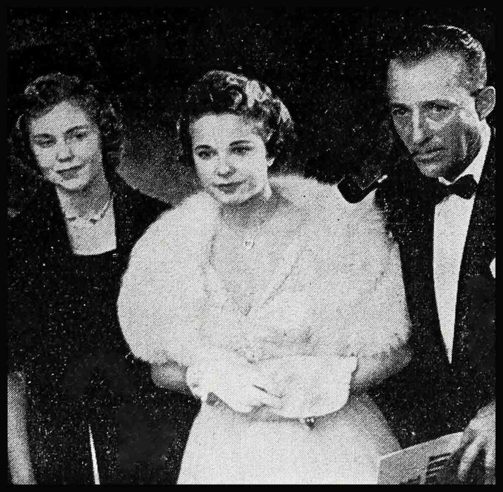 Glamour Never Takes A Holiday - Vintage Paparazzi