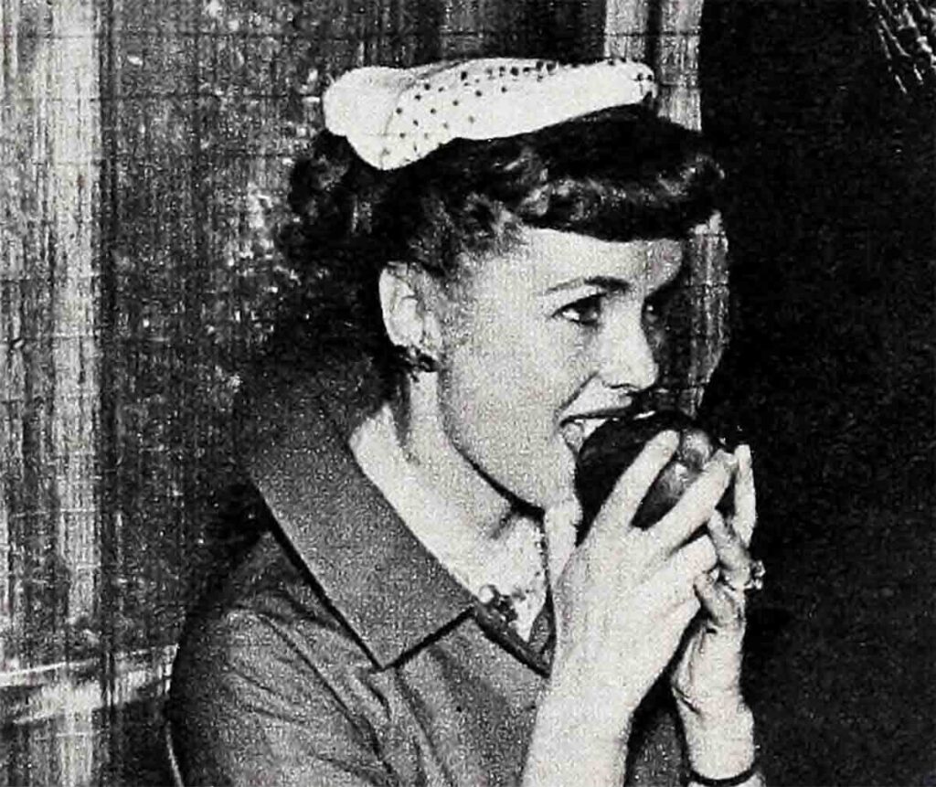 Getting In Step for Marriage—Debbie Reynolds - Vintage Paparazzi
