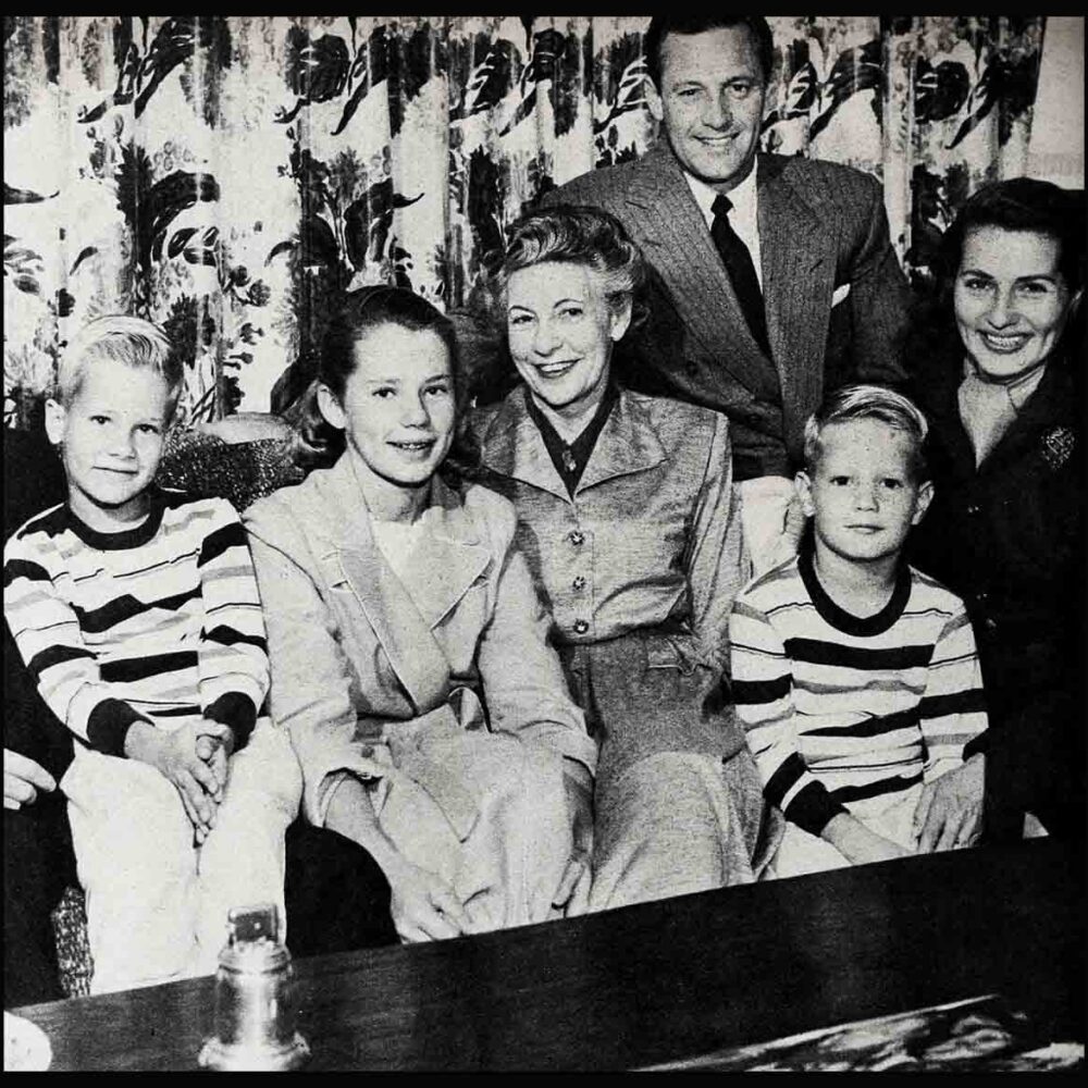 Bungalow Big Enough For Two—Tony Curtis & Janet Leigh - Vintage Paparazzi