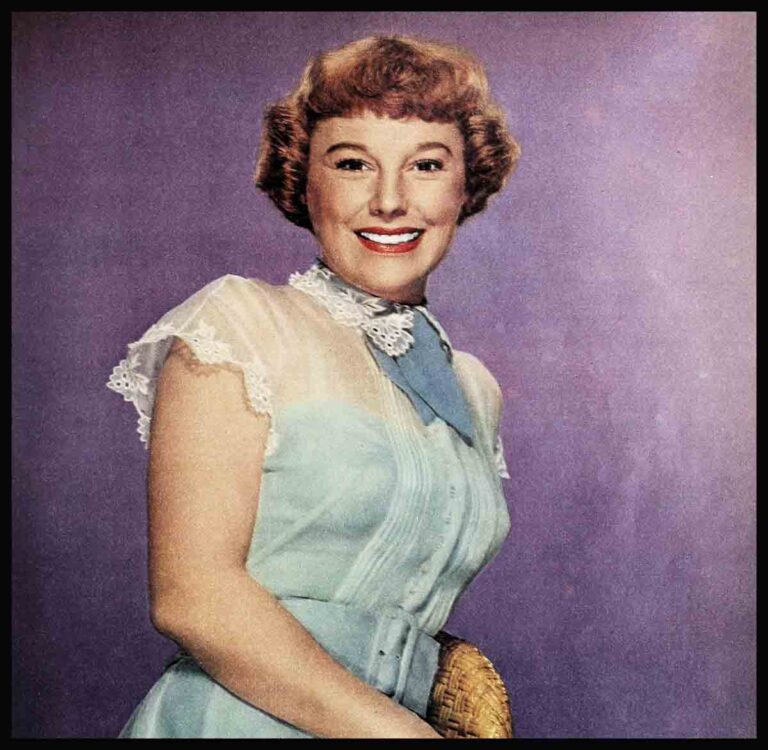 Red Pepper - Vintage Paparazzi