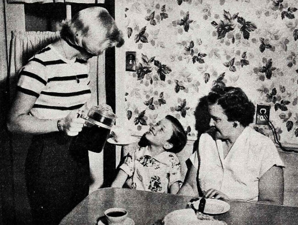 Happy Day—Doris Day - Vintage Paparazzi