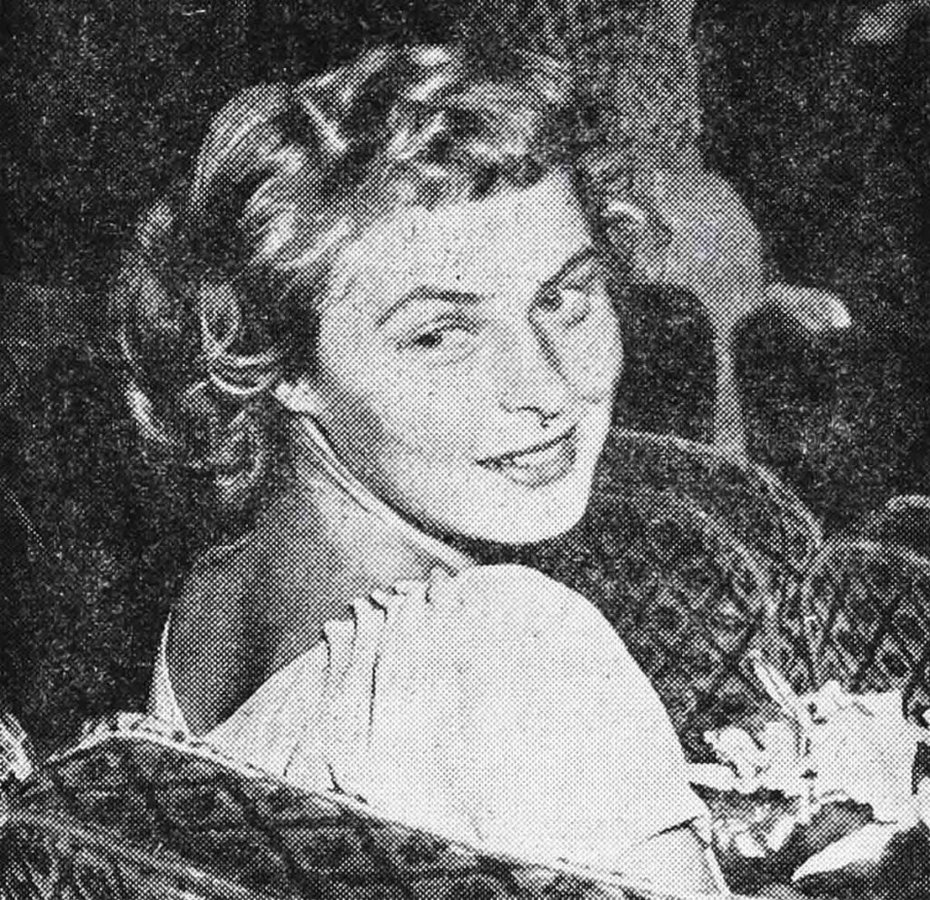 I Call It Scandalous! - Vintage Paparazzi