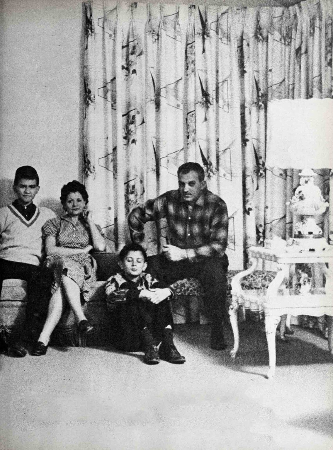 What’s It Like To Be A Fabian? - Vintage Paparazzi