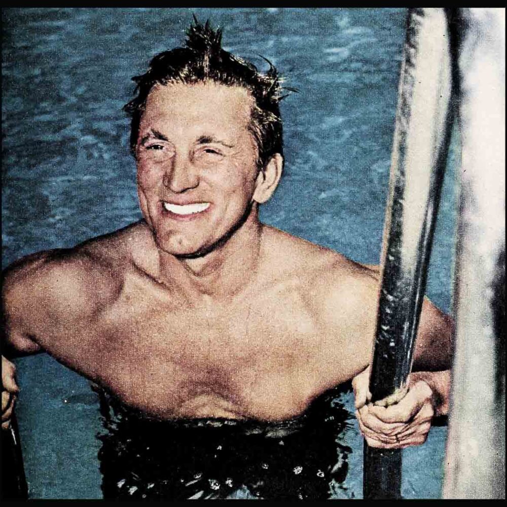 Terry Moore And Her Gang - Vintage Paparazzi