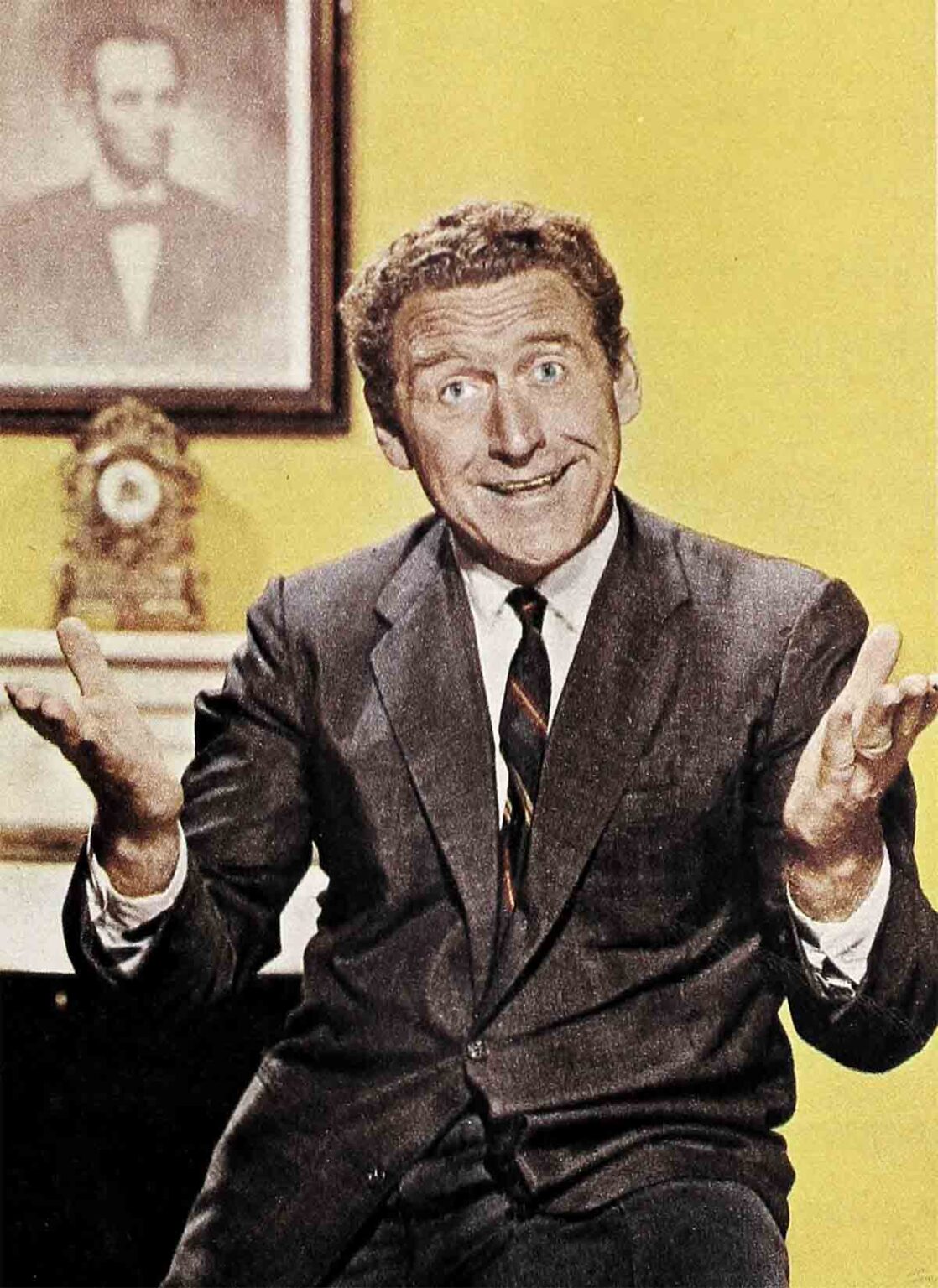 Hollywood And The “Dignity Explosion” - Vintage Paparazzi