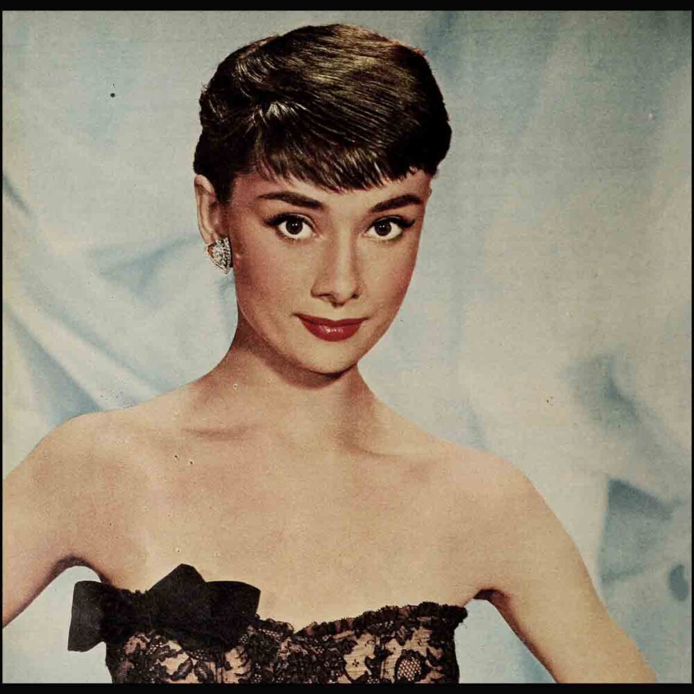 Meet The New “Gidget”—Cindy Carol - Vintage Paparazzi