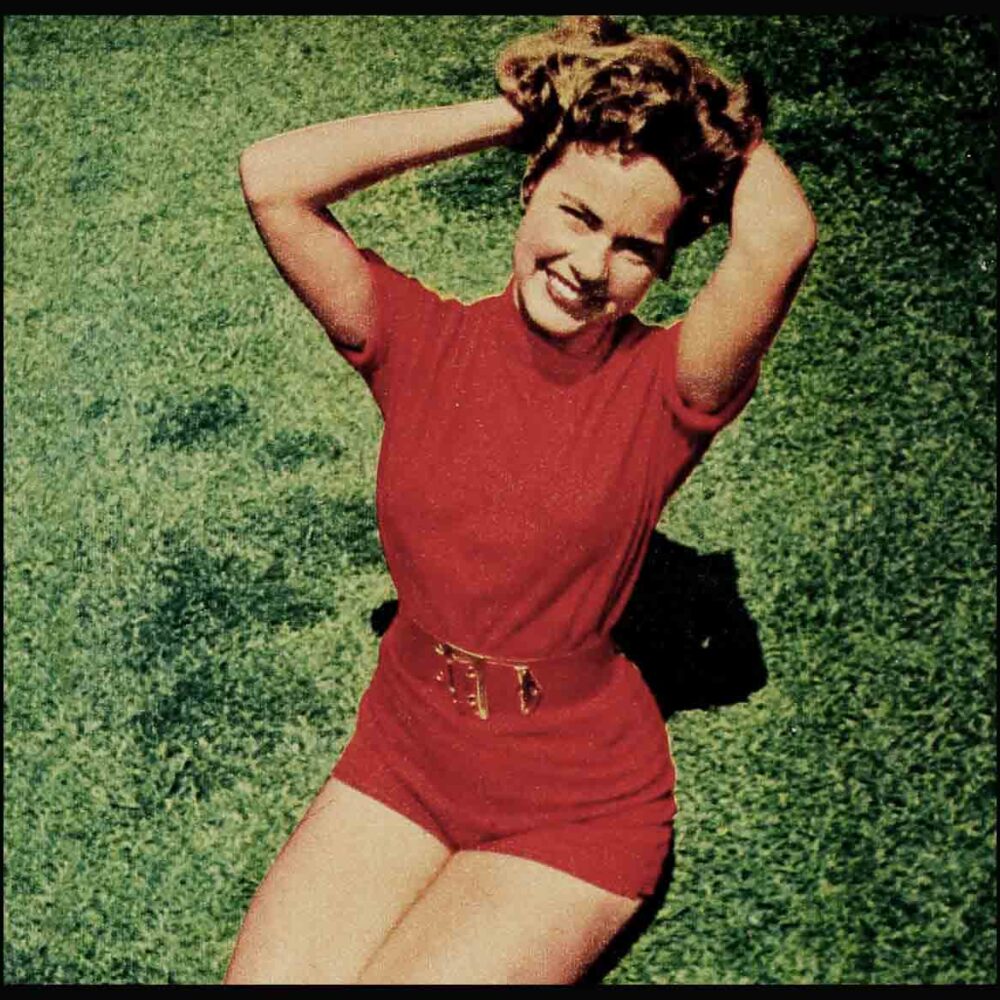 Meet The New “Gidget”—Cindy Carol - Vintage Paparazzi