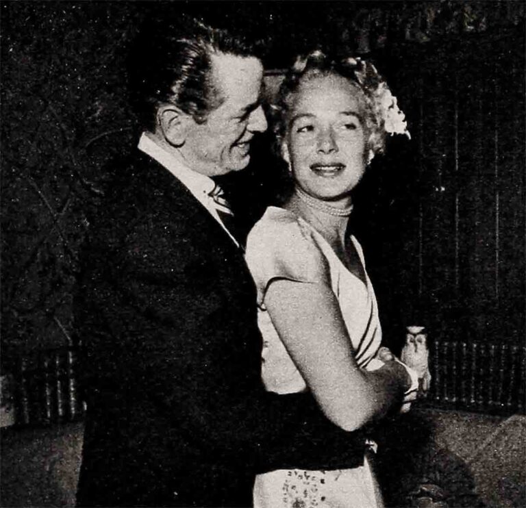 Louella Parsons’ Good News - Vintage Paparazzi