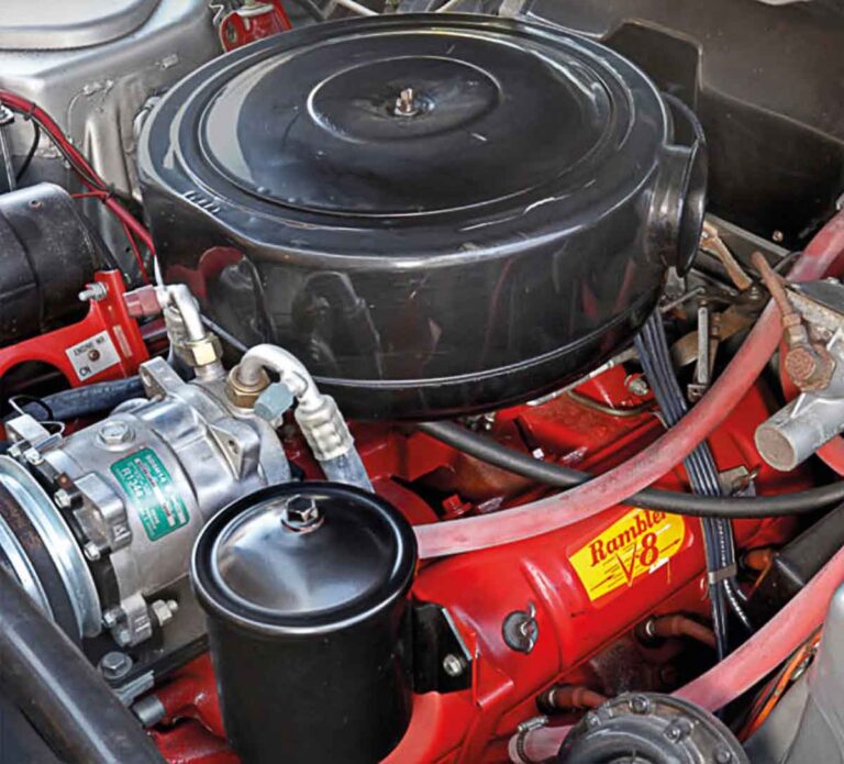 Rambler Rebel - Vintage Paparazzi