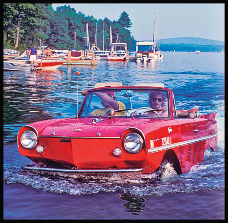 Amphicar 770 - Vintage Paparazzi