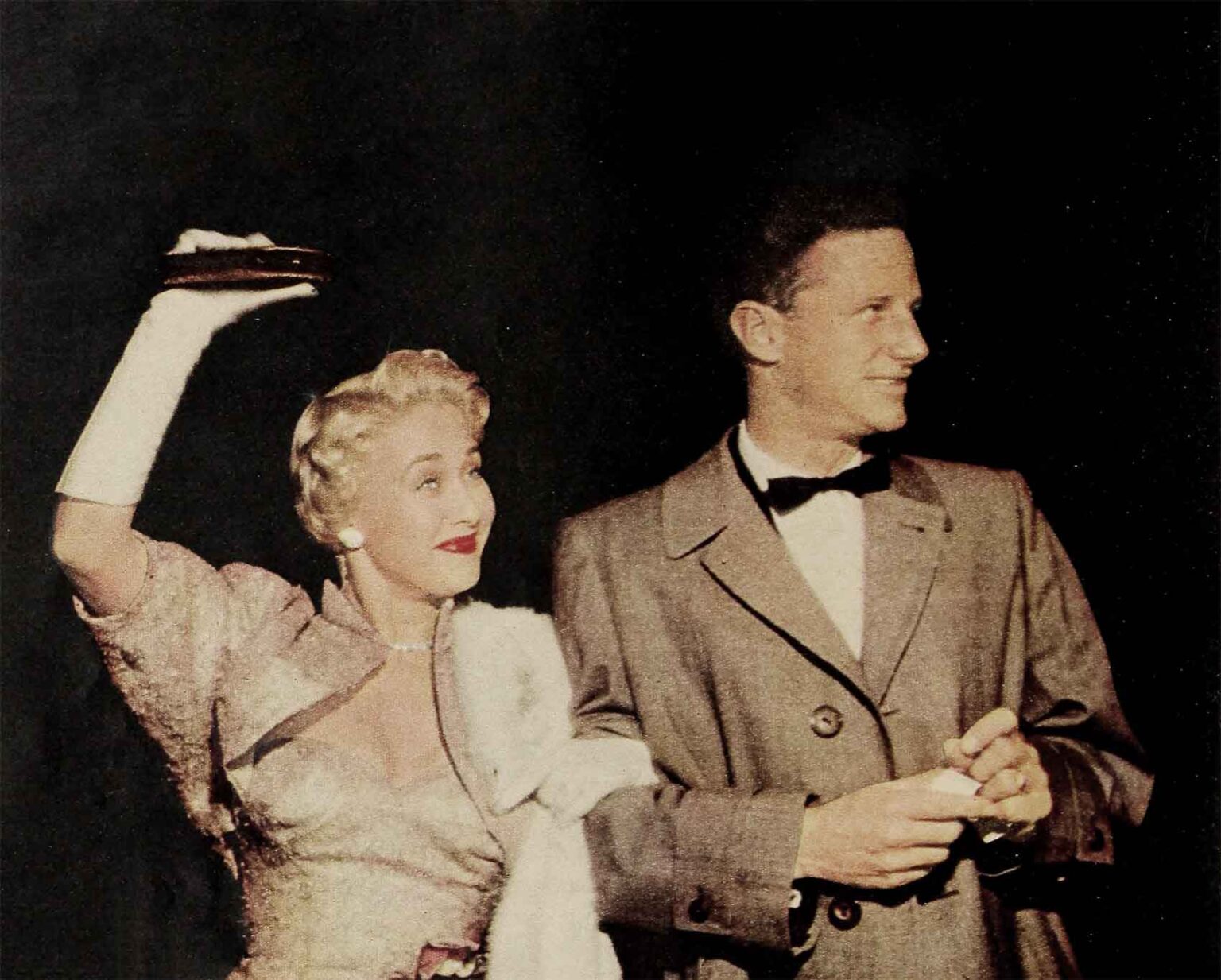 Dangerous Crossroad—Jane Powell & Geary Steffen - Vintage Paparazzi