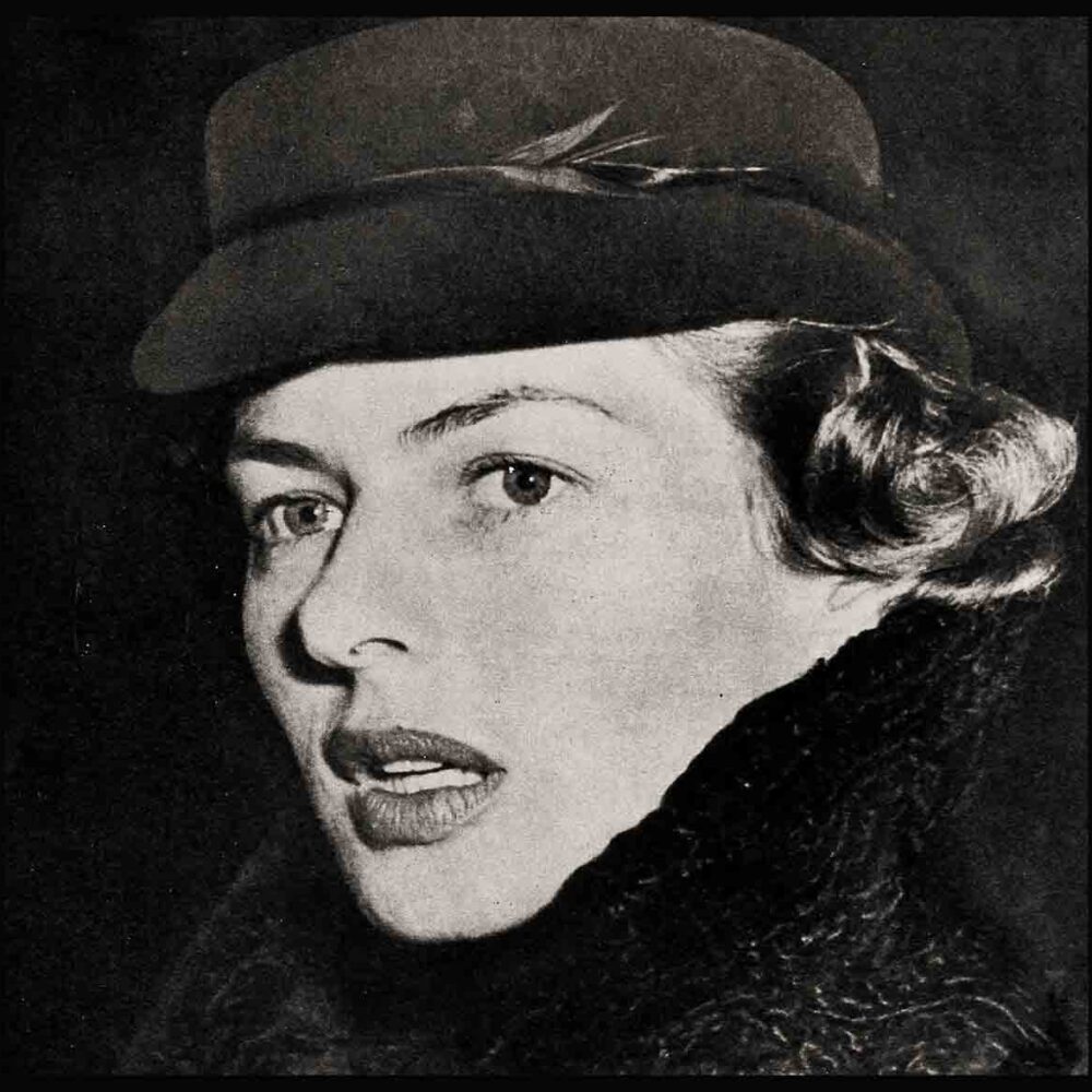 Feature Attractions - Vintage Paparazzi