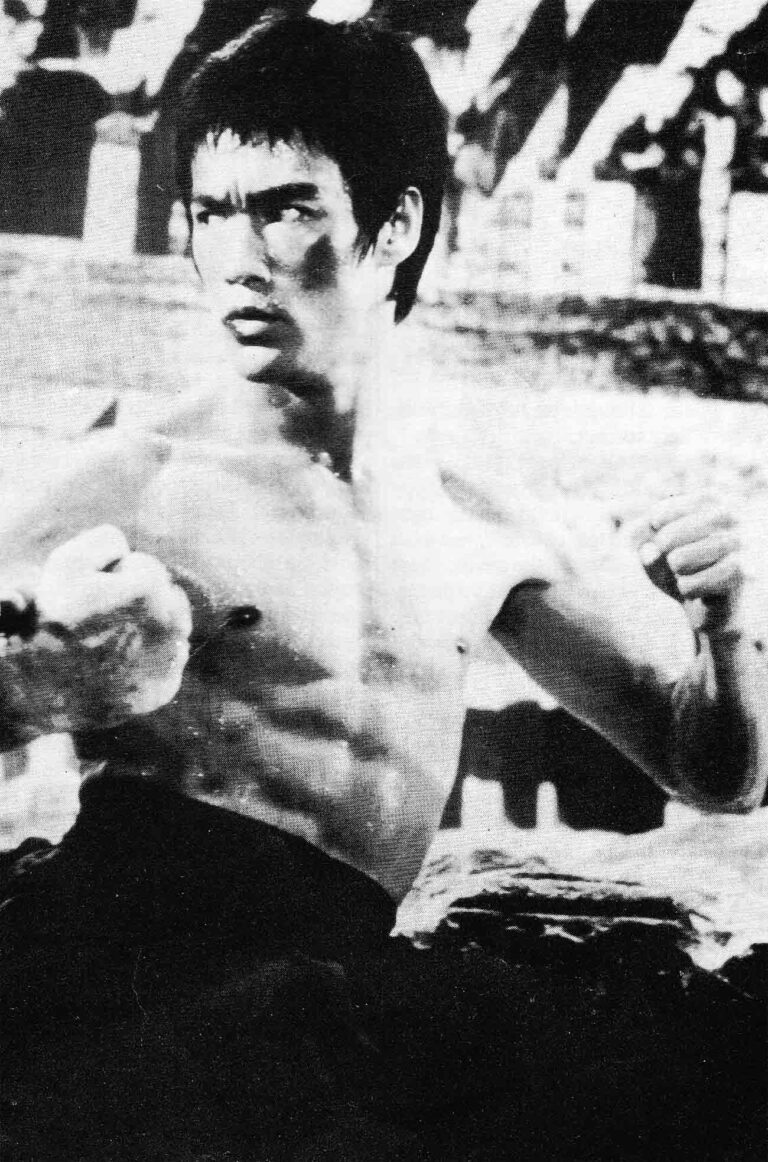 Bruce Lee’s Game Of Death - Vintage Paparazzi
