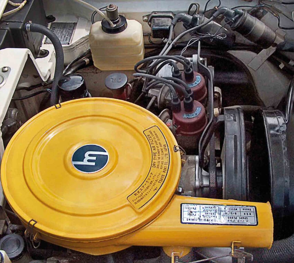 Mazda Cosmo 110S - Vintage Paparazzi