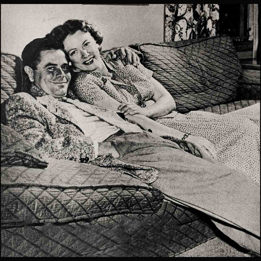 Red Pepper - Vintage Paparazzi